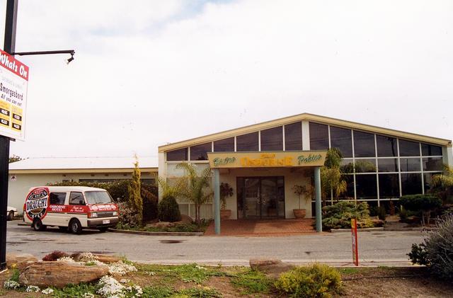Boathouse Tavern in Taperoo (Adelaide)